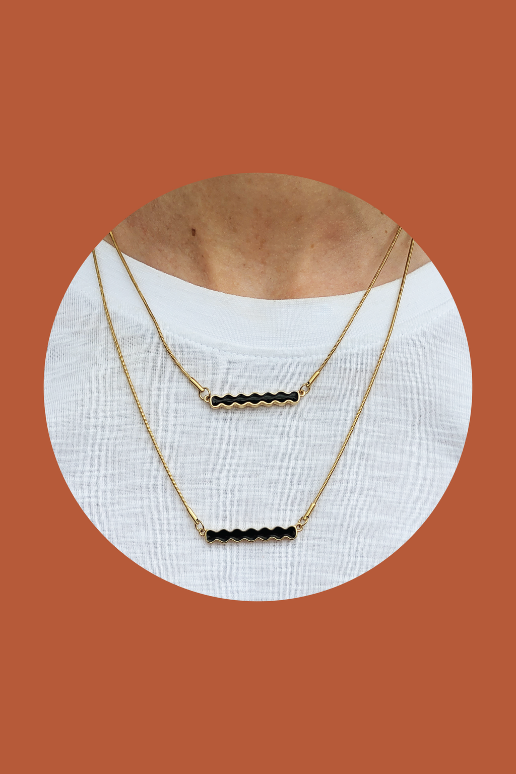 MIDDLE CHILD RIBBON NECKLACE